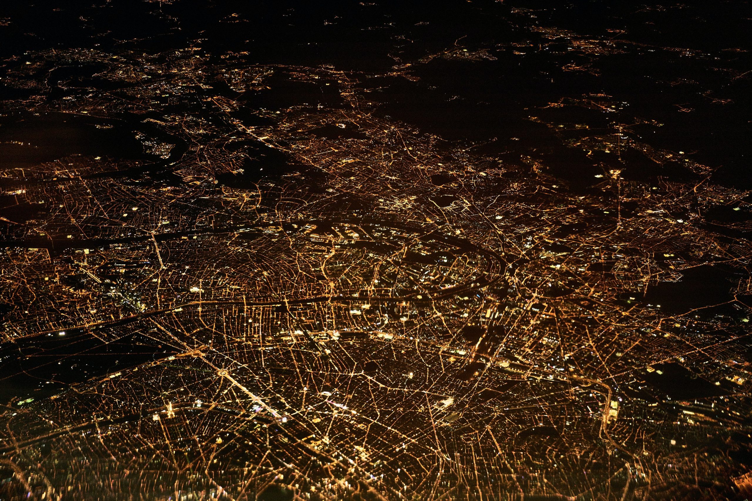 7 Real-Time Data Streaming Databases - Which One Is Right For You ...